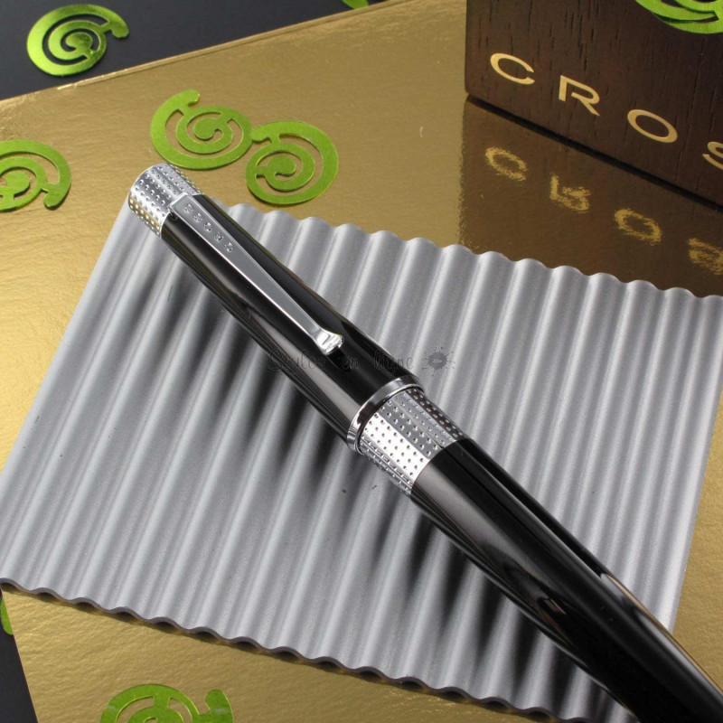 Stylo Bille Cross® "Beverly" Noir Laqué sur Stylos En Ligne